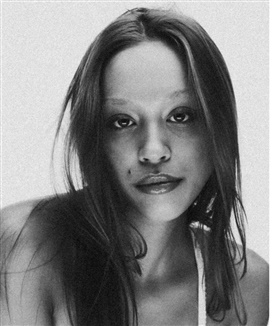 THE WOLVES MODEL MANAGEMENT - development