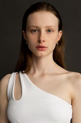 THE WOLVES MODEL MANAGEMENT - development