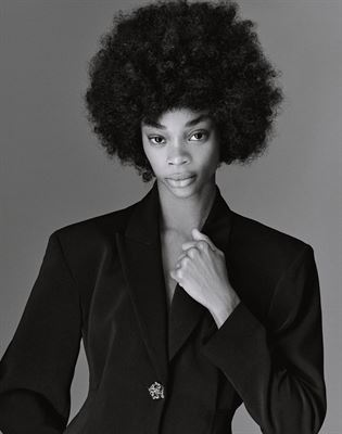 THE WOLVES MODEL MANAGEMENT - development